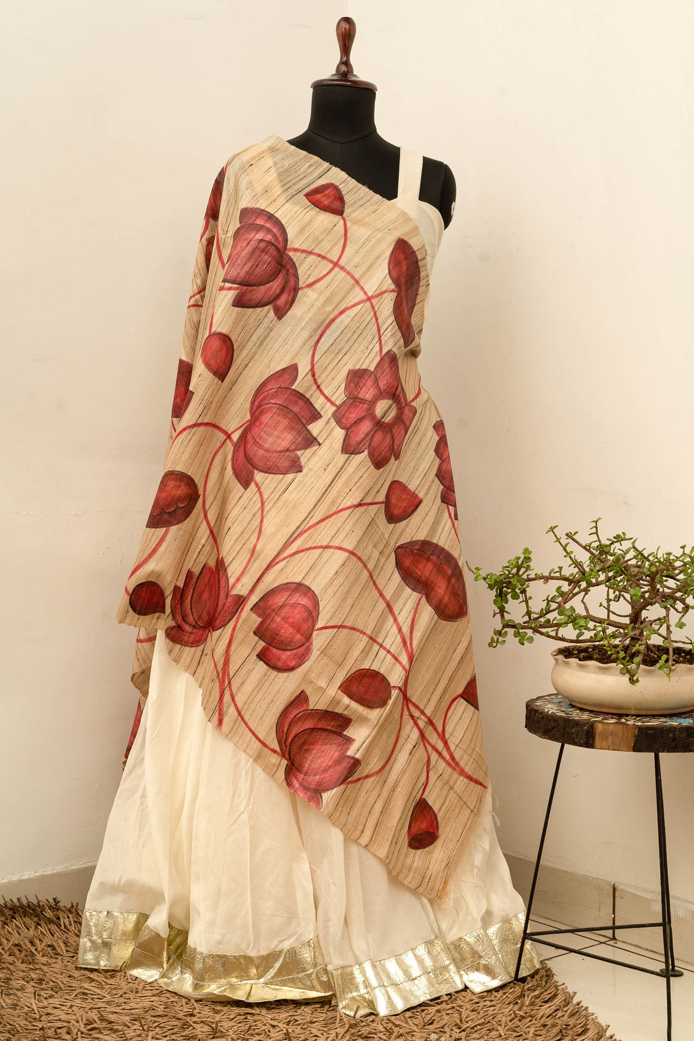 Buy mahroon Handwoven Tussar Dupatta on Guthali.com, Handpainted Dupatta